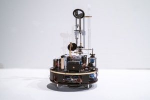 ARTISTIC IMAGES MADE WITH WATER LENS