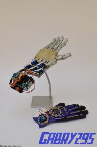 How to Make a Remote Controlled Robotic Hand With Arduino - duino