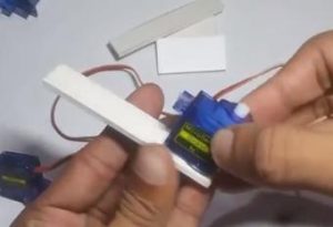 Smartphone / Tab Controlled ROBOT ARM !! - duino